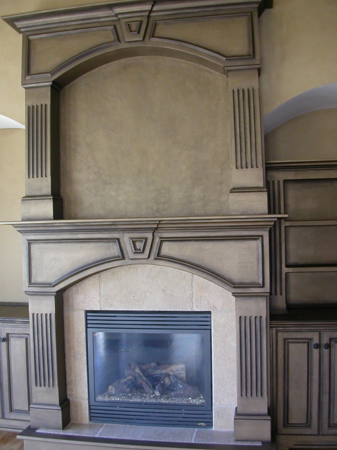 Your fireplace is begging to be a focal point! - Jennifer Allwood Home