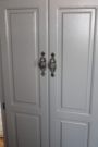 Painted pantry handles in my new gray kitchen - Jennifer Allwood Home