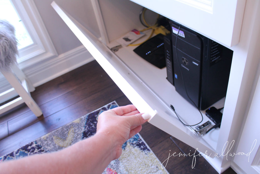 Five Things Every Home Office Needs | Jennifer Allwood